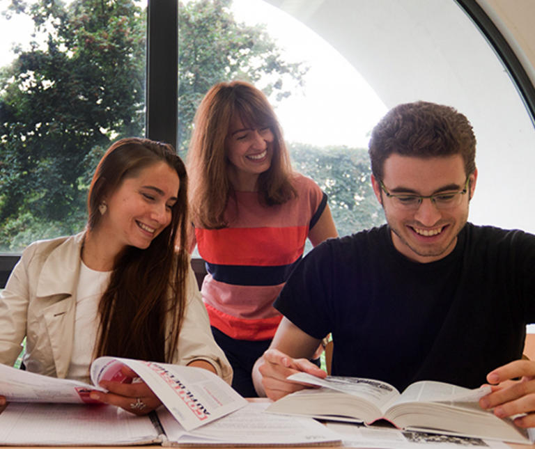 Formations pour professeurs de français FLE